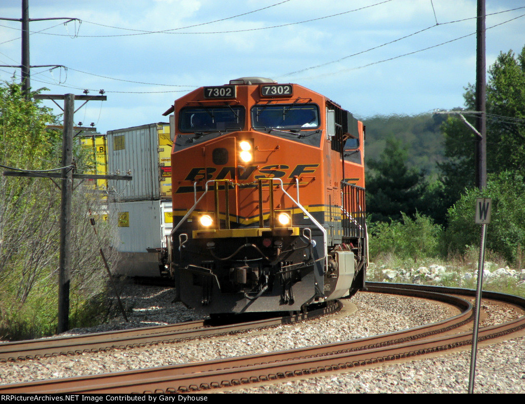 BNSF 7302